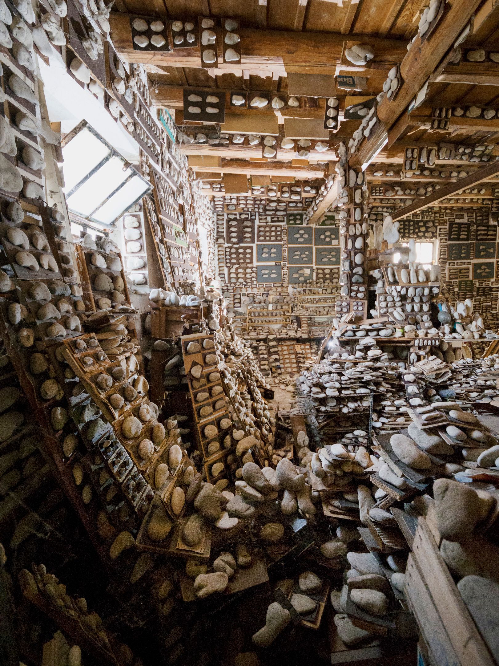 Profane - Revue d'art consacrée aux amateurs, artistes et collectionneurs